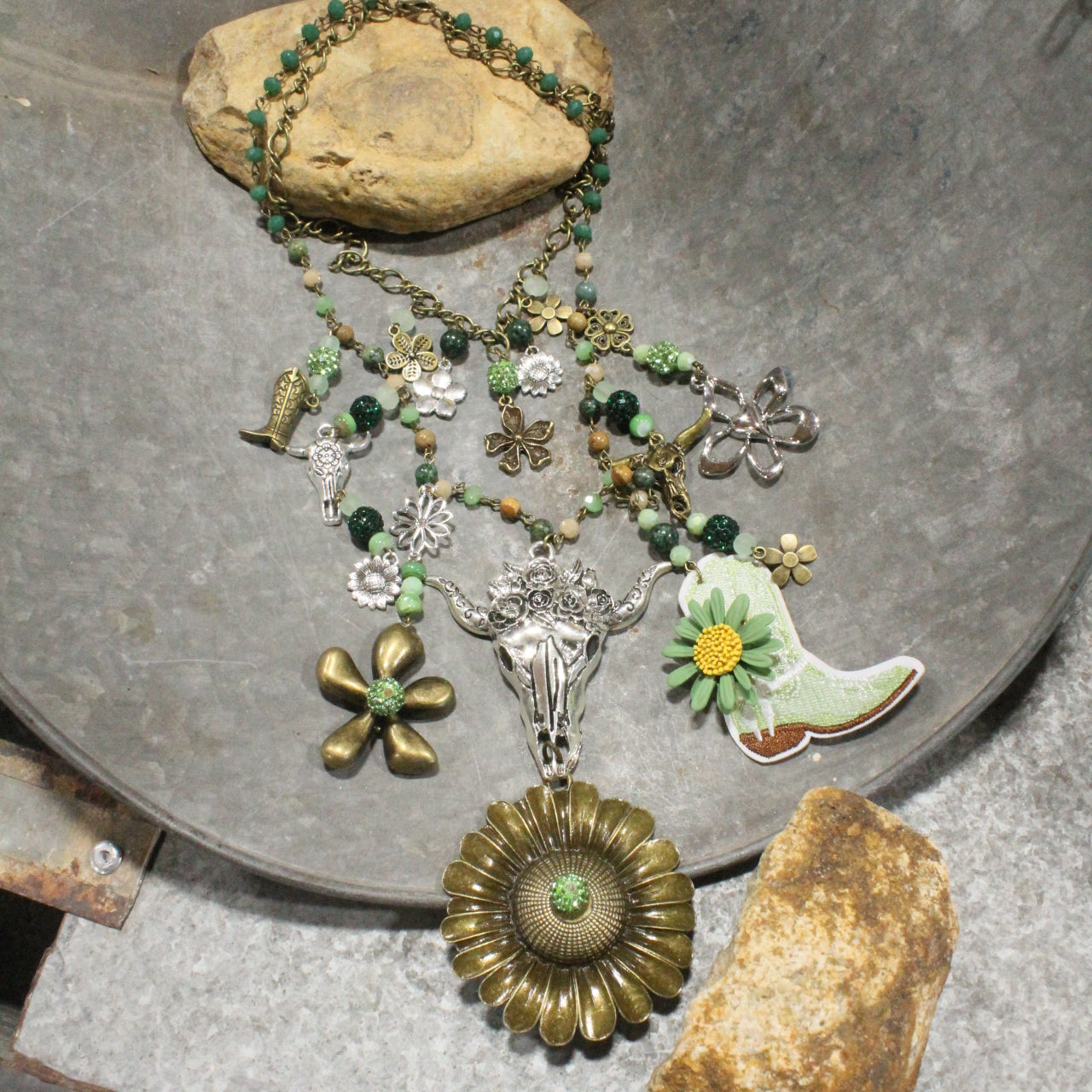 Daisy Duke Charm'd Necklace – PEDDLER GIRLS JEWELRY